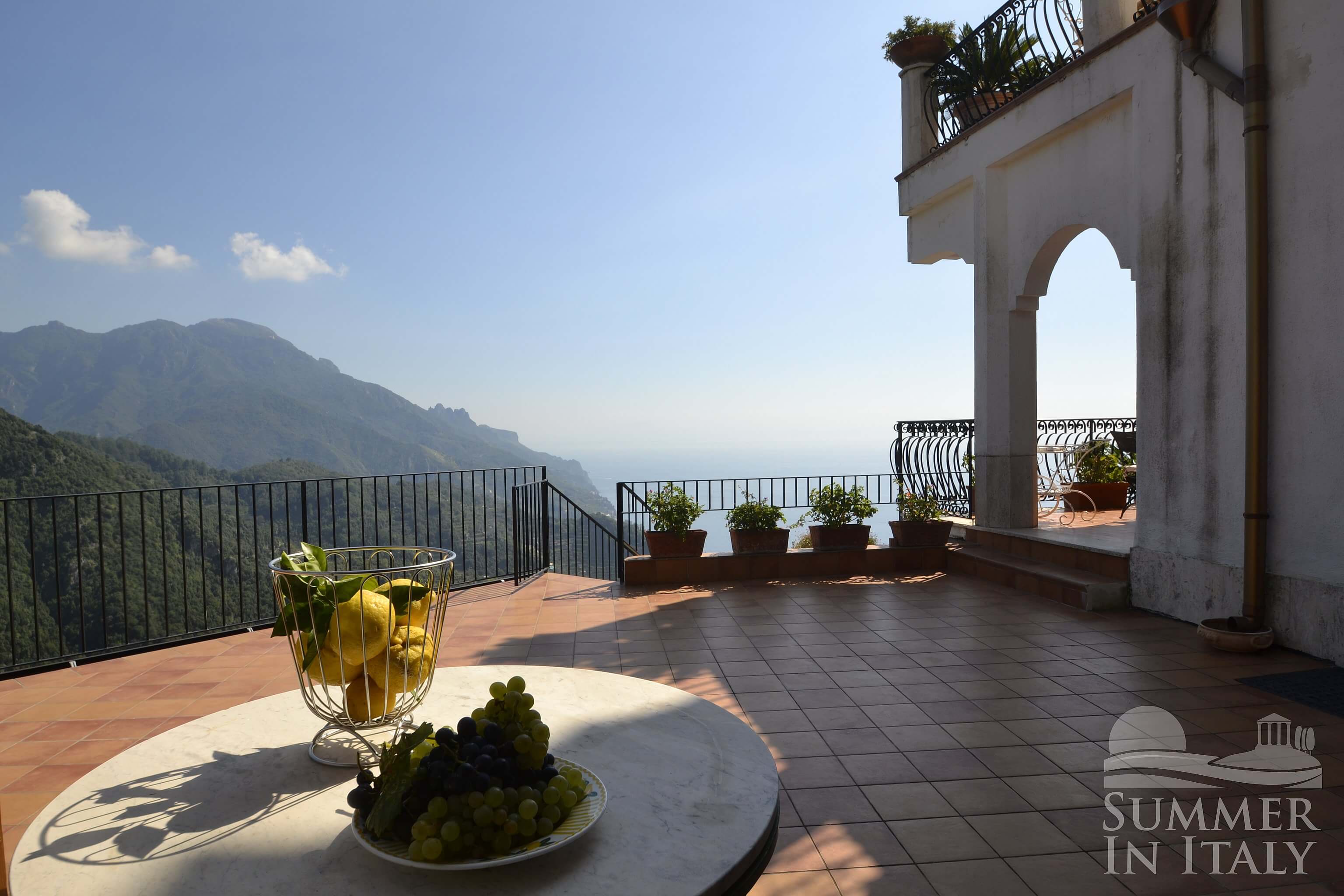 Villa Dante (Best Price): Self catering villa in Ravello, Amalfi Coast ...