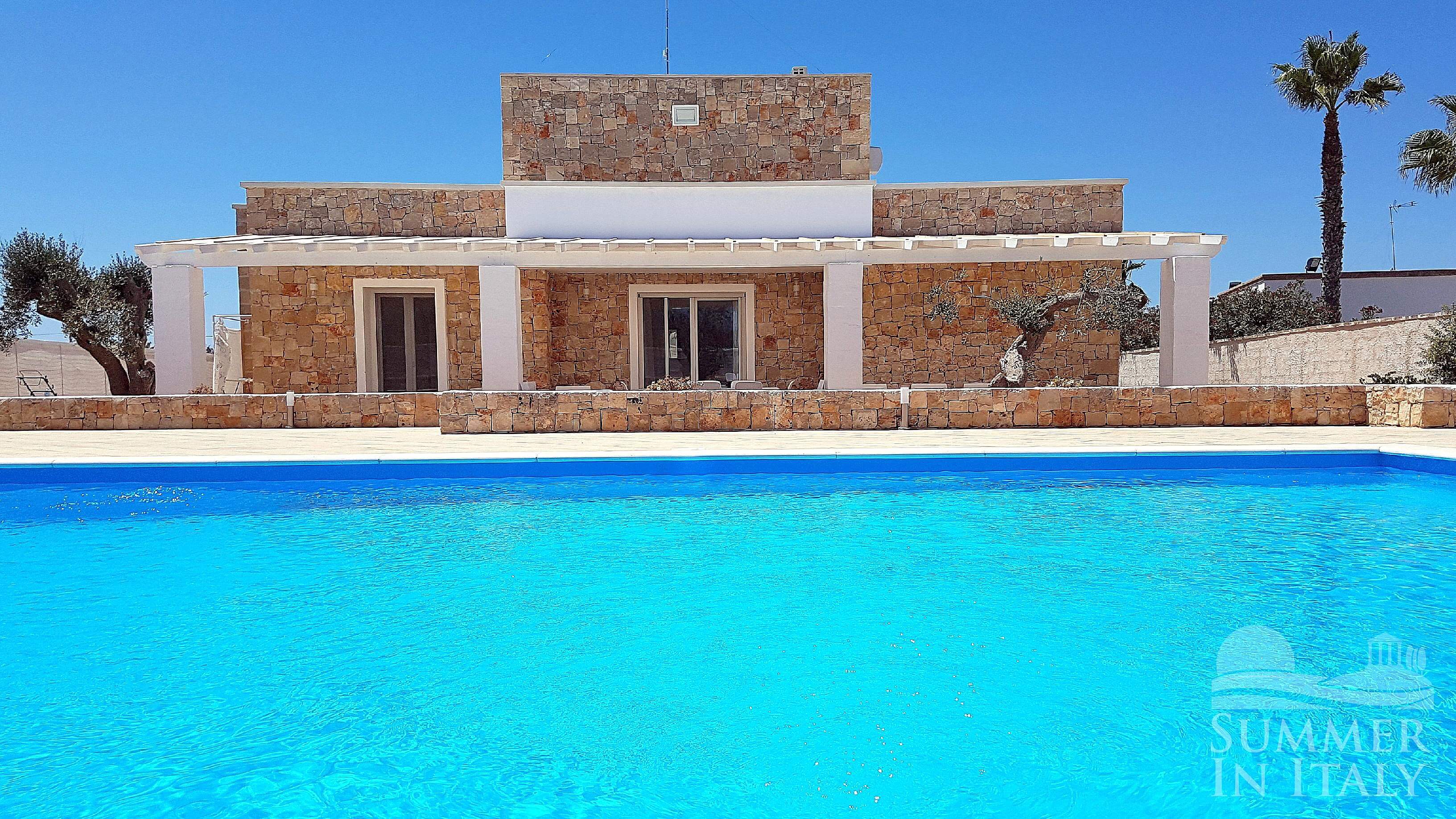 Villa Claretta: Vacation villa rental in Marina di Alliste, Puglia ...