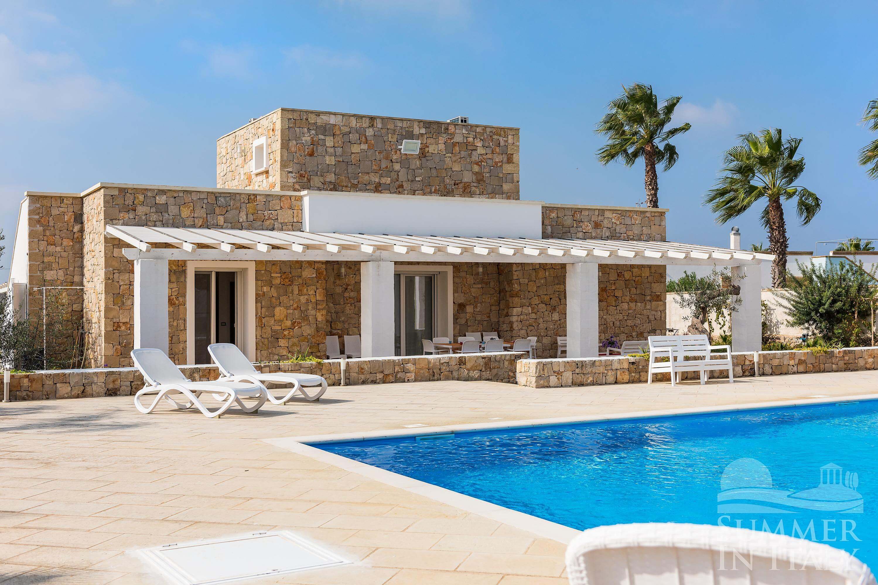 Villa Claretta: Vacation villa rental in Marina di Alliste, Puglia ...